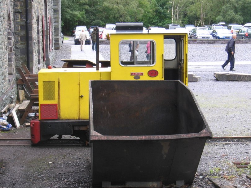 Llanelli On Shed - Narrow Gauge railway Photo Gallery