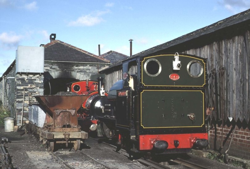 Sir Haydn and Edward Thomas - Narrow Gauge railway Photo Gallery